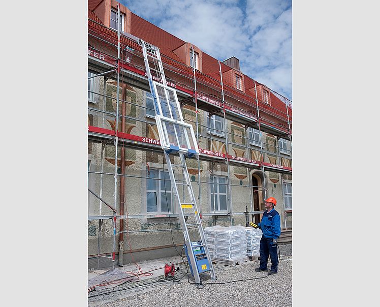 Vielseitiger Schrägaufzug – GEDA Lift 200 Standard