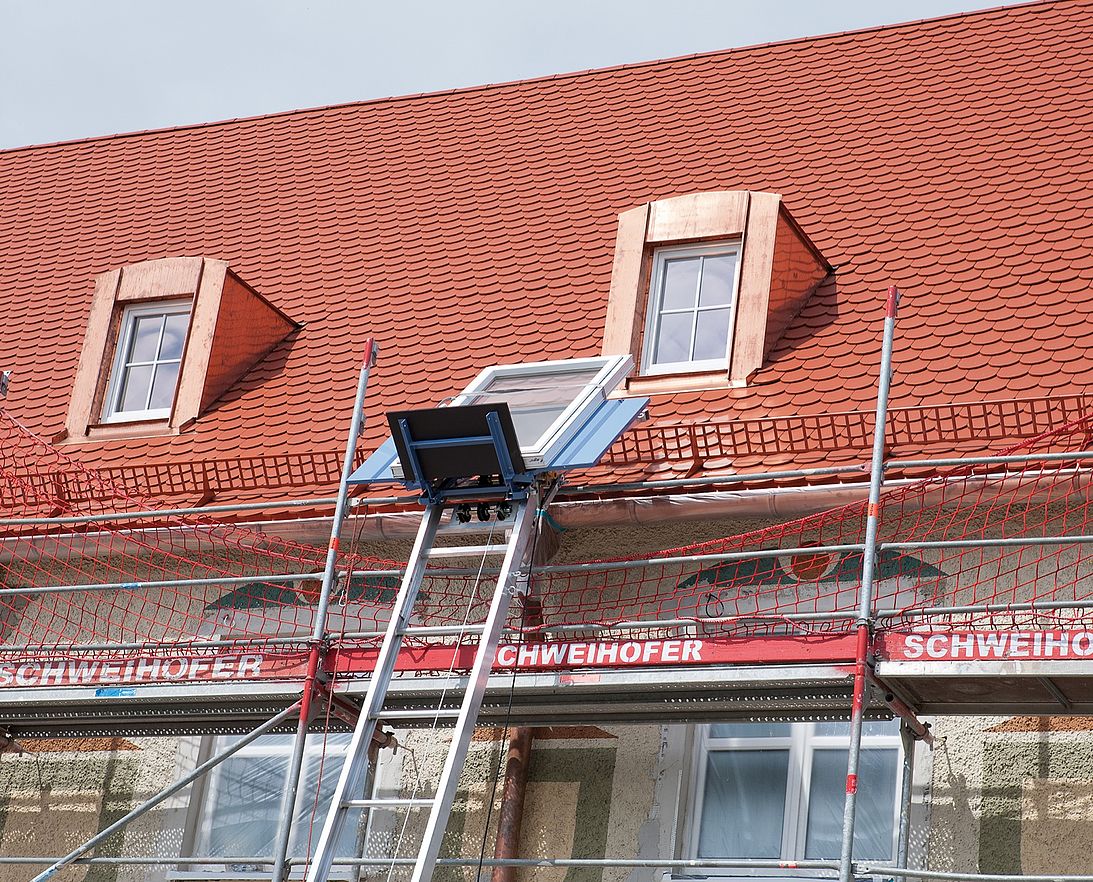 Vielseitiger Schrägaufzug – GEDA Lift 200 Standard